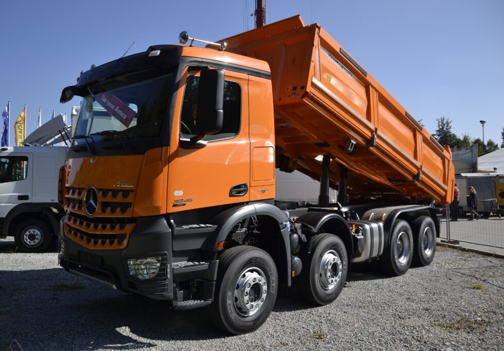 Types of Construction Dump Trucks | Equipment Planet Equipment